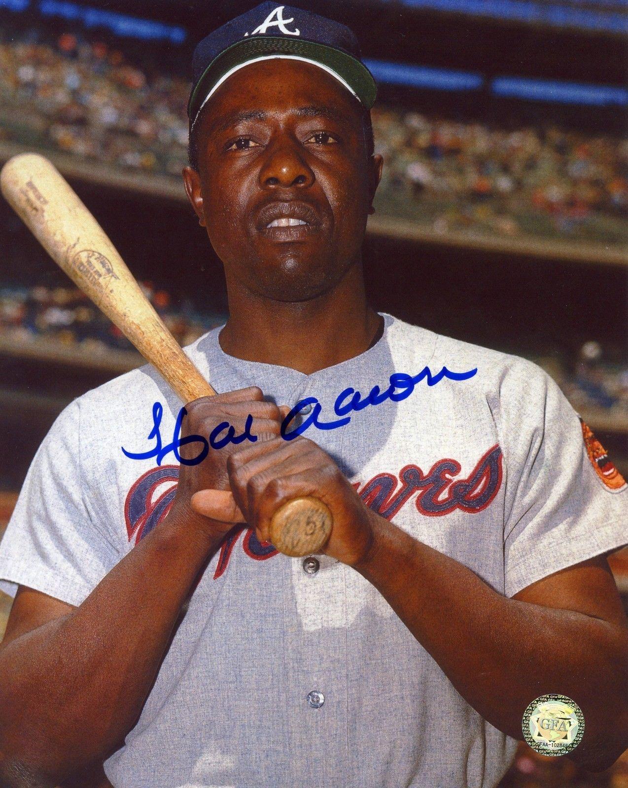Hank Aaron Autographed 8x10 Photo